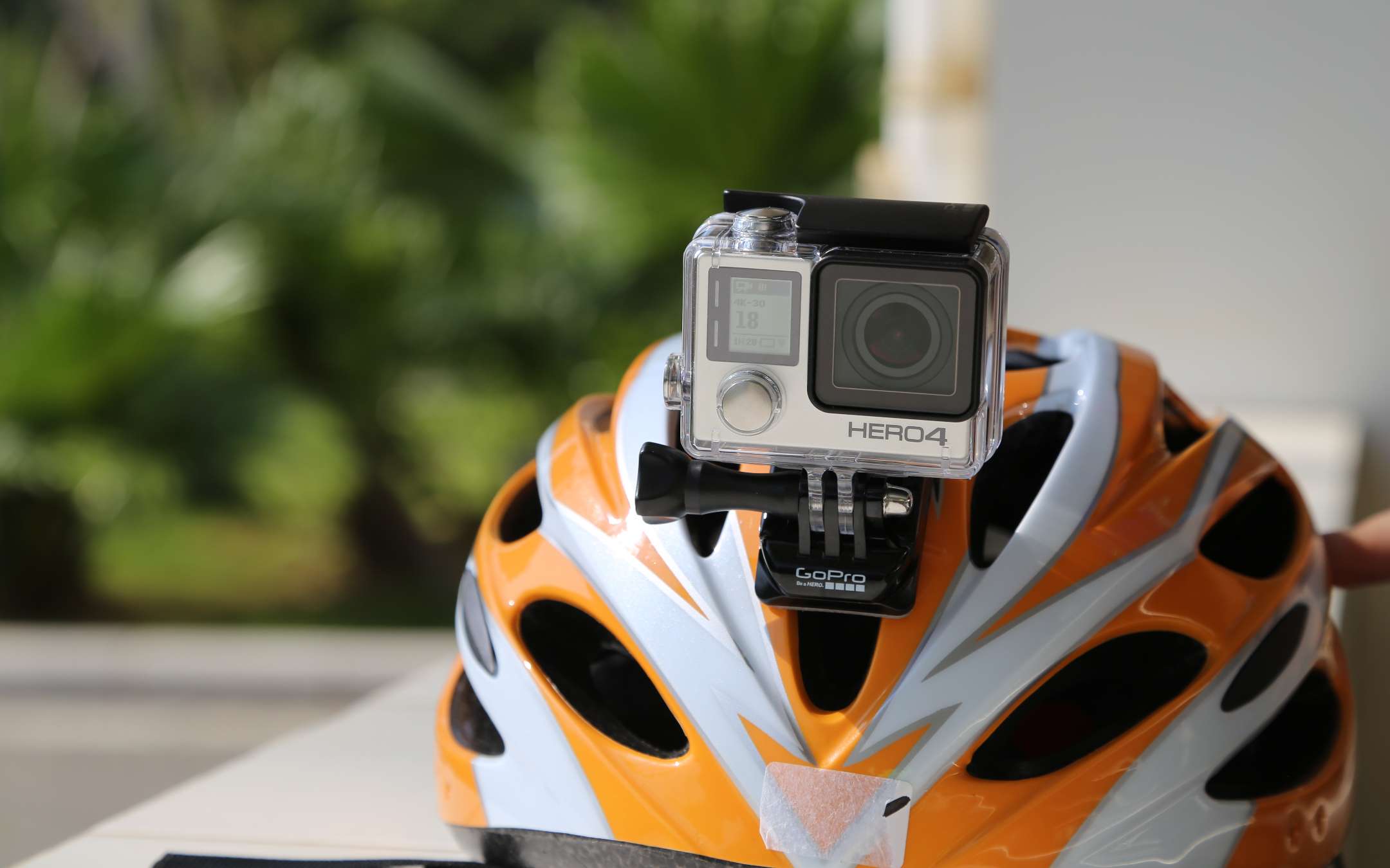 Casco con telecamera GoPro integrata - Aggiustatutto